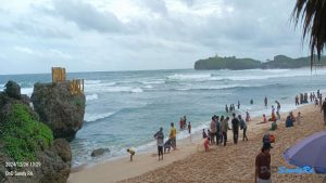 Menikmati Keindahan Pantai Slili: Destinasi Wisata yang Menawan di ...